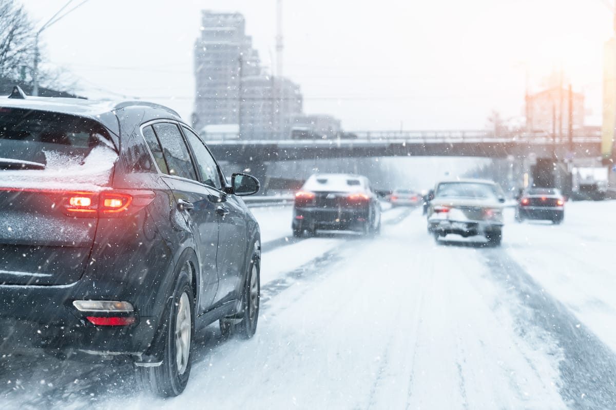 Can You Sue for Snow or Ice Flying Off a Vehicle in Virginia?